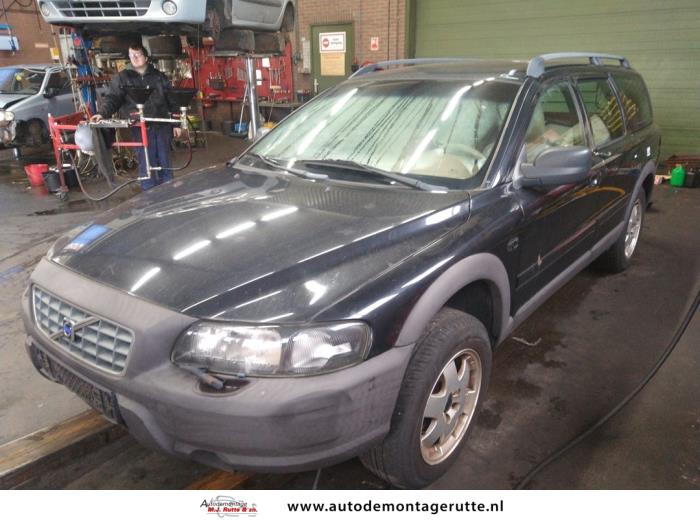 Volvo XC70/V70XC V70XC 2.4 T 20V Sloopvoertuig (2001, Zwart)