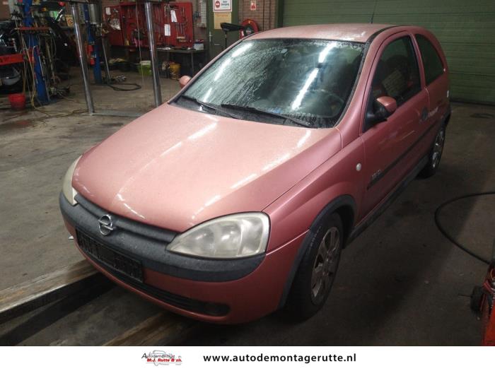 Opel Corsa C 1.2 16V Sloopvoertuig (2000, Rood)