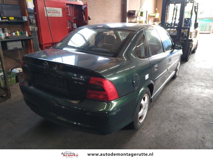Opel Vectra B 1.6 16V Ecotec Sloopvoertuig (1999, Groen)
