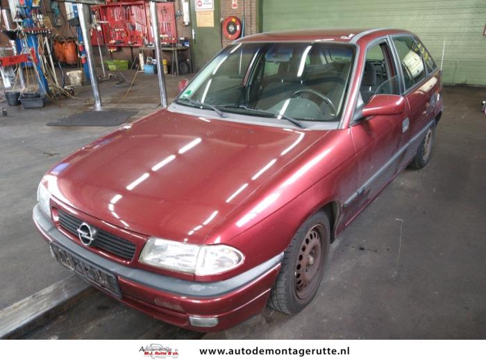 Demontage voertuigen Opel Astra | Autodemontage Rutte