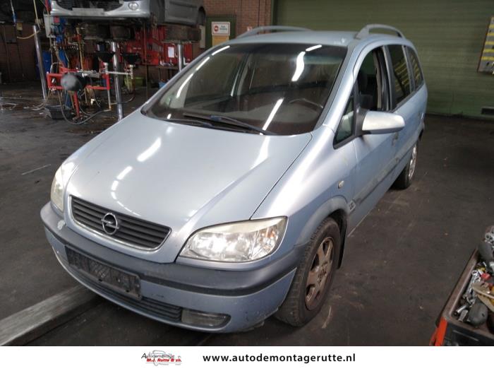 Opel Zafira 2.2 16V Sloopvoertuig (2002, Grijs)