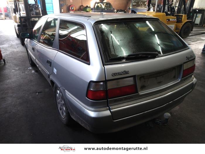 Citroen Xantia Break 2.0i 16V Sloopvoertuig (2000, Grijs)