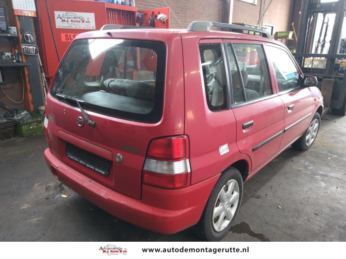 Mazda Demio 1.3 16V Sloopvoertuig (2000, Rood)
