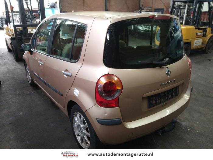 Renault Modus/Grand Modus 1.6 16V Sloopvoertuig (2005, Beige)
