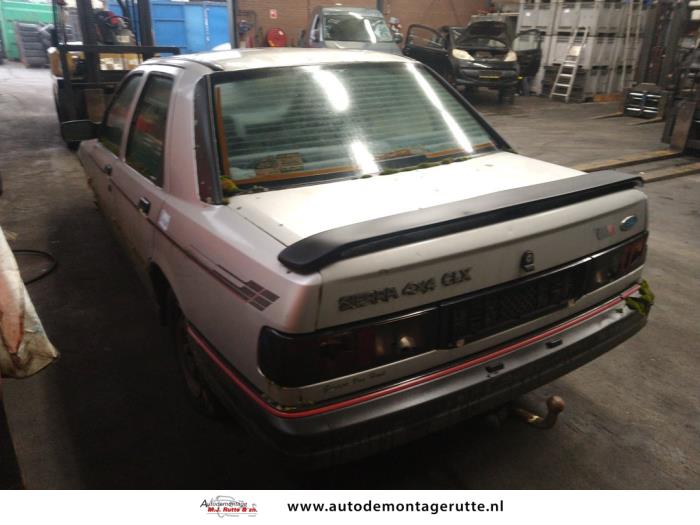 Ford Sierra II 2.0 CLi 4x4 (U9) Sloopvoertuig (1990, Grijs)