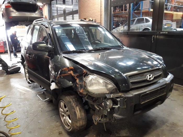 Hyundai Tucson 2.0 16V CVVT 4x2 Sloopvoertuig (2006, Groen)