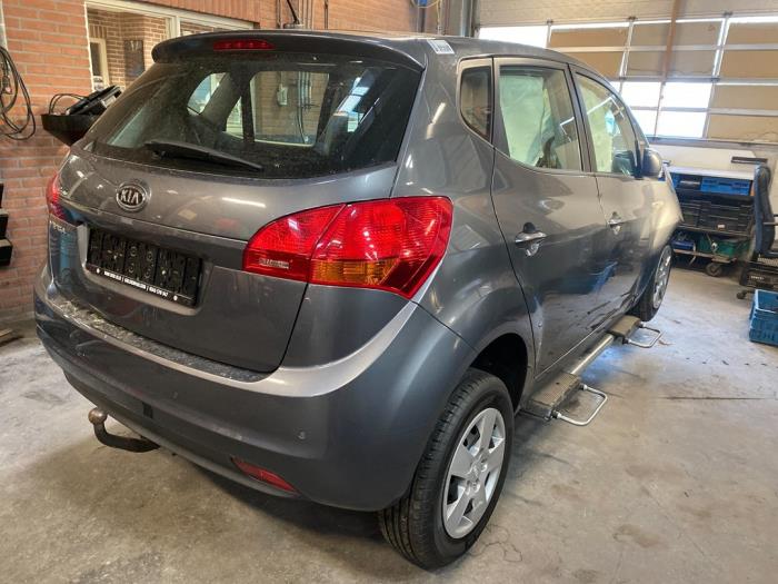 Kia Venga 1.6 CVVT 16V Sloopvoertuig (2010, Grijs)