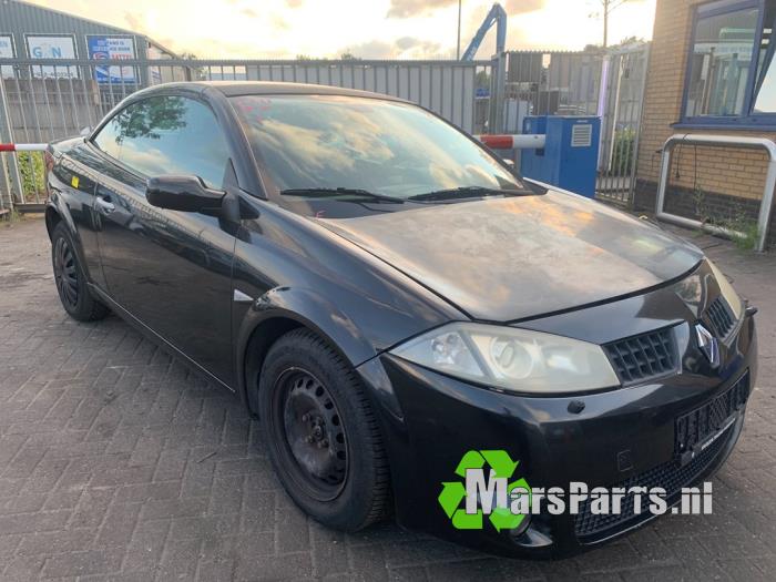 Renault Megane II CC 2.0 16V Sloopvoertuig (2004, Zwart)