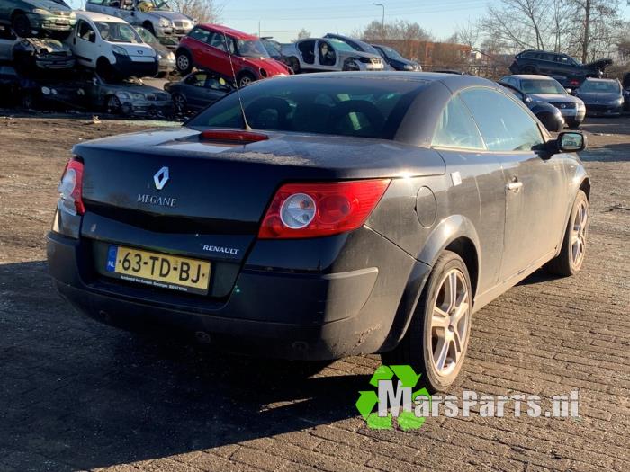 Renault Megane II CC 2.0 16V Sloopvoertuig (2006, Zwart)