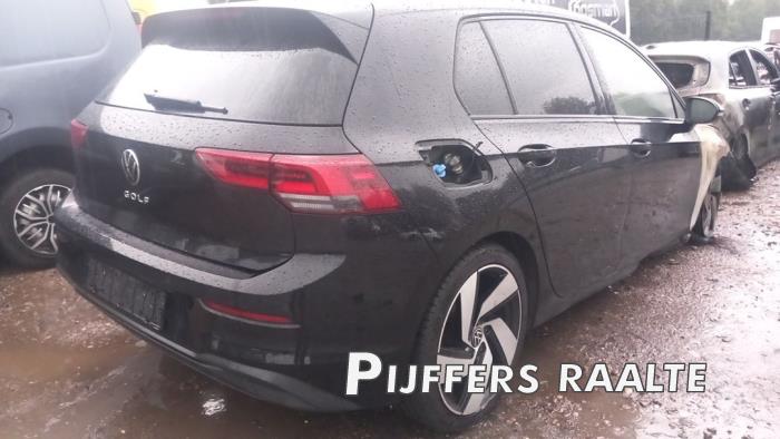 Volkswagen Golf VIII 2.0 TDI BlueMotion 16V Sloopvoertuig (2020, Zwart)