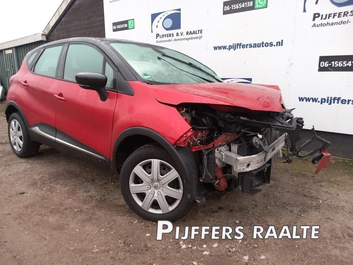 Renault Captur 1.2 TCE 16V EDC Sloopvoertuig (2017, Rood)