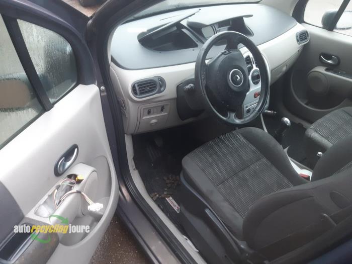 Renault Modus/Grand Modus 1.5 dCi 85 Sloopvoertuig (2006, Bruin)
