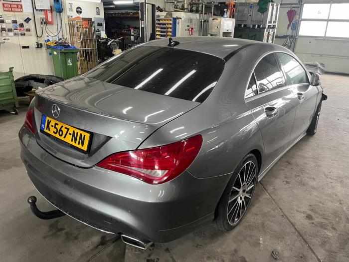 Mercedes CLA 1.6 CLA-180 16V Sloopvoertuig (2015, Metallic, Muisgrijs)