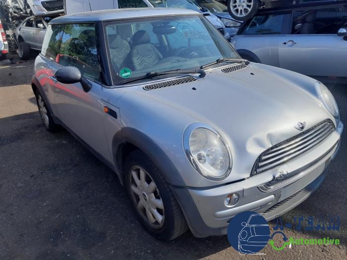 Mini Mini One/Cooper 1.6 16V One Sloopvoertuig (2001, Metallic, Zilver)