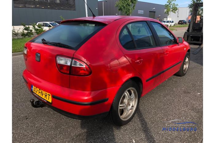 Seat Leon 1.6 Sloopvoertuig (2000, Rood)