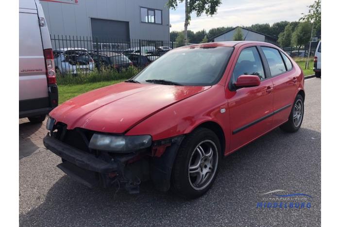 Seat Leon 1.6 Sloopvoertuig (2000, Rood)
