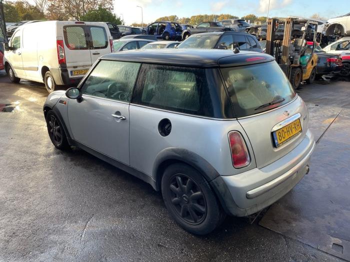 BMW Mini One/Cooper 1.6 16V Cooper Sloopvoertuig (2002, Grijs)