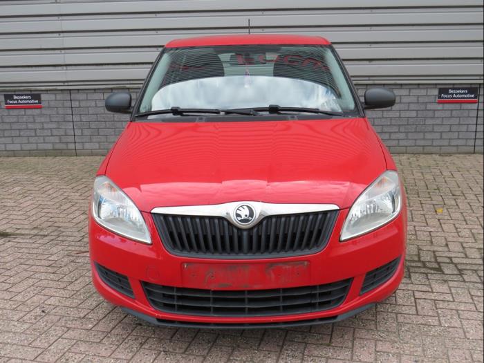 Skoda Fabia II 1.2i 12V Sloopvoertuig (2013, Rood)