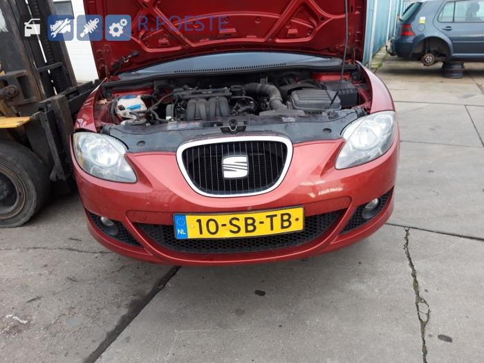 Seat Leon 1.6 Sloopvoertuig (2005, Rood)