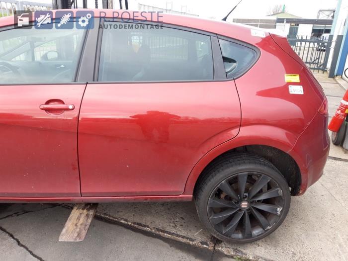 Seat Leon 1.6 Sloopvoertuig (2005, Rood)