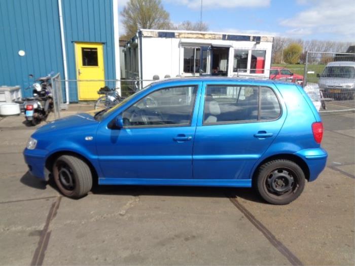 Volkswagen Polo III 1.4 16V 100 Sloopvoertuig (2000, Blauw)