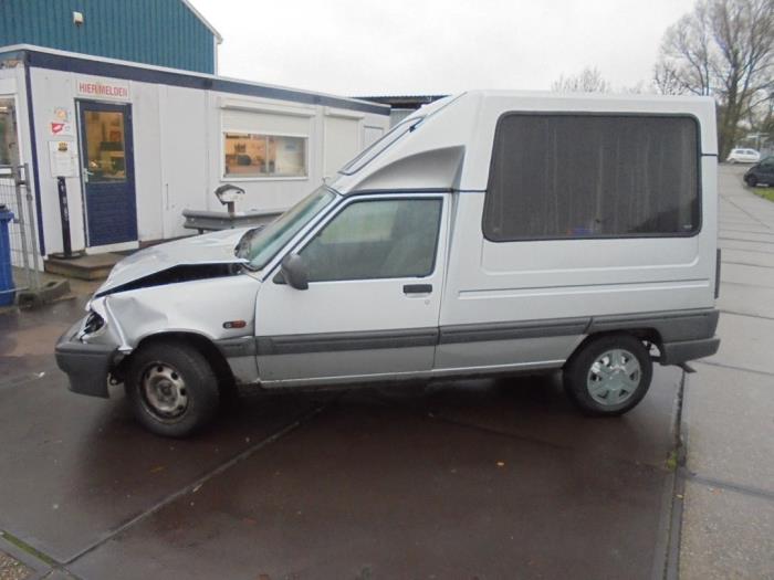 Renault Express/Rapid/Extra 1.4i Break,Tole Sloopvoertuig (1996, Grijs)