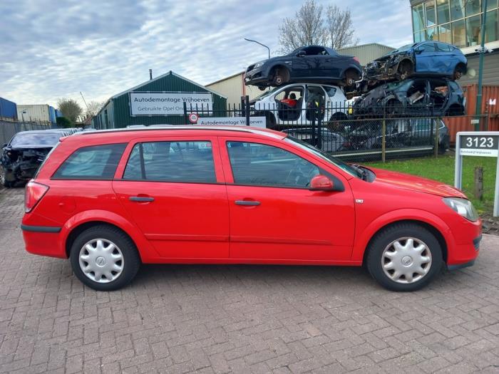 Opel Astra H SW 1.6 16V Twinport Sloopvoertuig (2006, Rood)