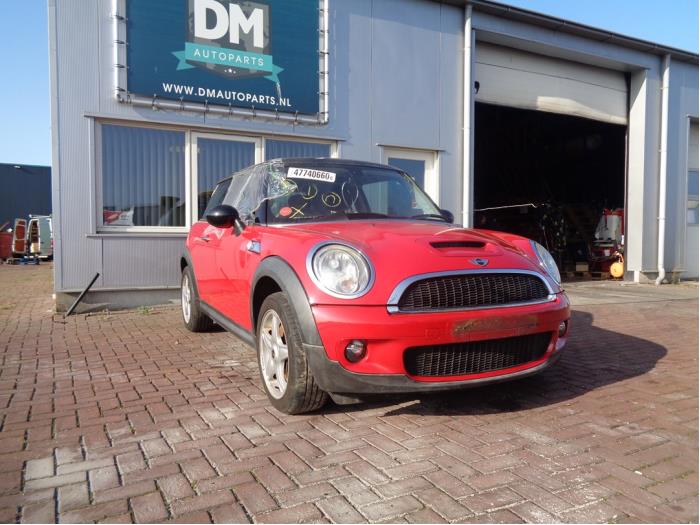 Mini Mini 1.6 16V Cooper S Sloopvoertuig (2008, Metallic, Rood)