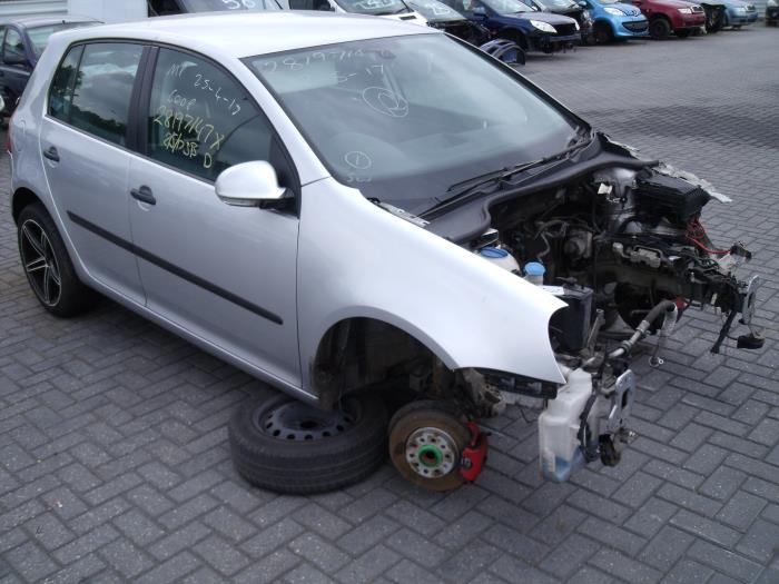 Volkswagen Golf V (1K1) 1.6 FSI 16V (sloop, bouwjaar 2006, kleur ...