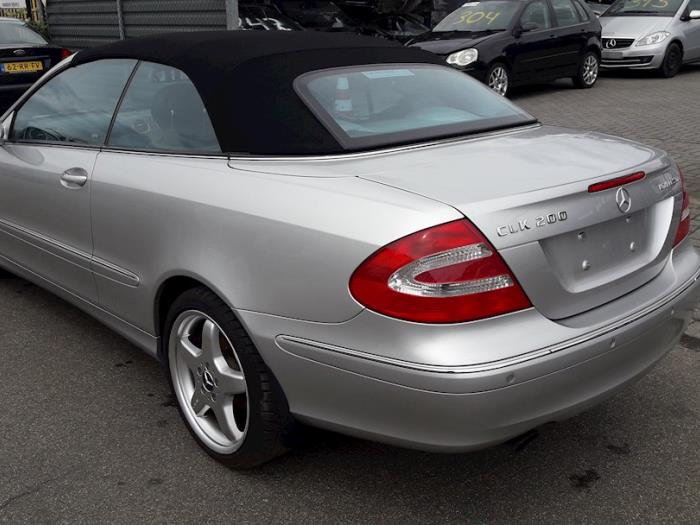 Mercedes CLK 1.8 200 K 16V Sloopvoertuig (2004, Zilvergrijs)