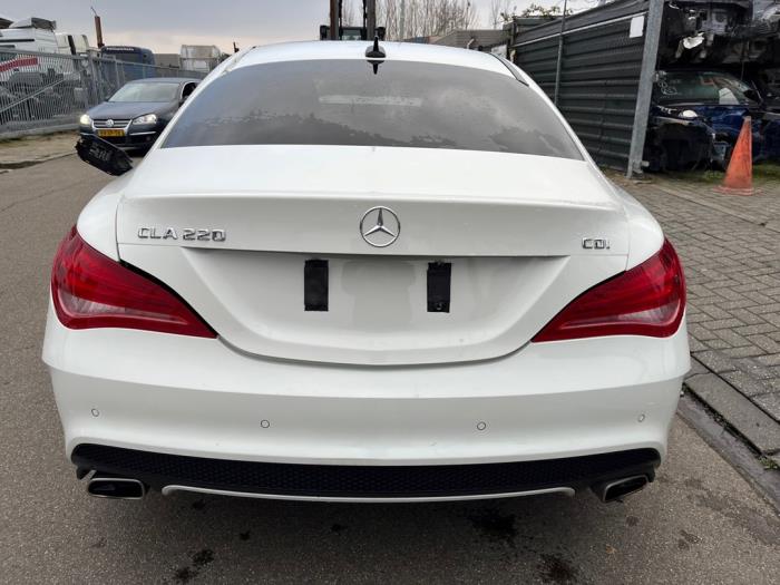 Mercedes CLA 2.2 CLA-220 CDI 16V Sloopvoertuig (2013, Wit)