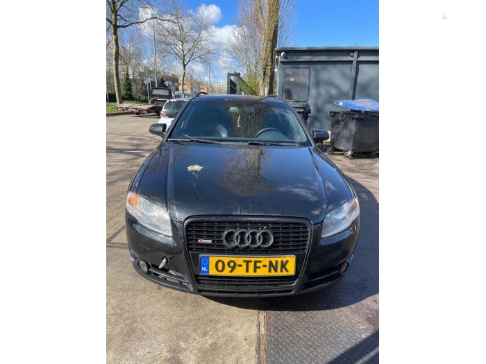 Audi A4 Avant 3.0 TDI V6 24V Quattro Sloopvoertuig (2006, Zwart)