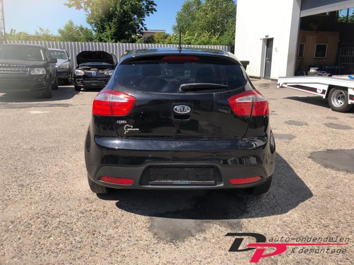 Kia Rio III 1.2 CVVT 16V Sloopvoertuig (2012, Zwart)