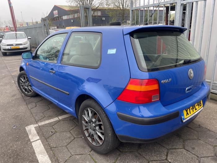 Volkswagen Golf IV 1.6 Sloopvoertuig (1999, Blauw)