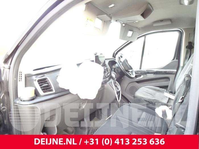 Ford Transit Custom 2.0 TDCi 16V Eco Blue 130 Sloopvoertuig (2020)