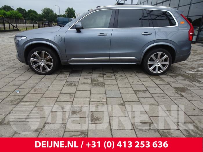 Volvo XC90 II 2.0 T8 16V Twin Engine AWD Sloopvoertuig (2016, Grijs)