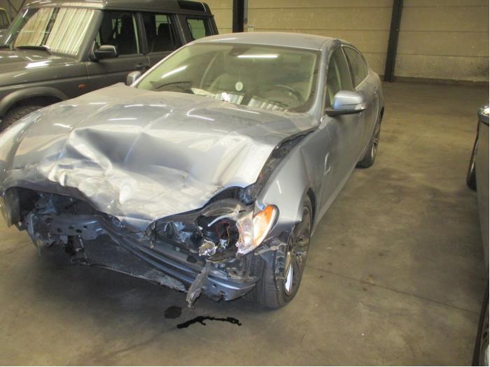 Jaguar XF (CC9) 2.7 D V6 24V (sloop, bouwjaar 2008, kleur Blauw ...