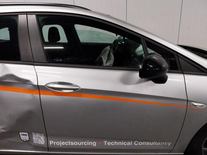 Opel Astra K Sports Tourer 1.5 CDTi 122 12V Sloopvoertuig (2021, Zilver)