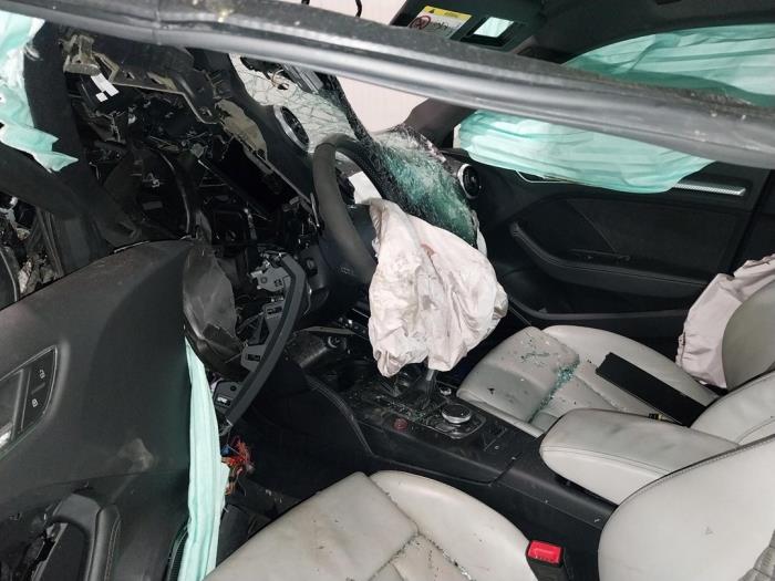 Audi RS 3 Limousine 2.5 TFSI 20V Quattro Sloopvoertuig (2017, Grijs)