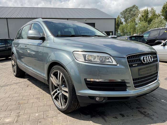 Audi Q7 4.2 FSI V8 32V Sloopvoertuig (2006, Grijs)