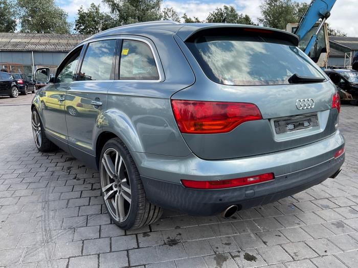 Audi Q7 4.2 FSI V8 32V Sloopvoertuig (2006, Grijs)