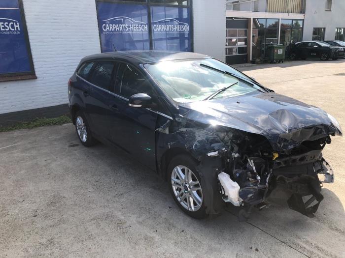 Ford Focus 3 Wagon 1.0 Ti-VCT EcoBoost 12V 125 Sloopvoertuig (2013, Blauw)