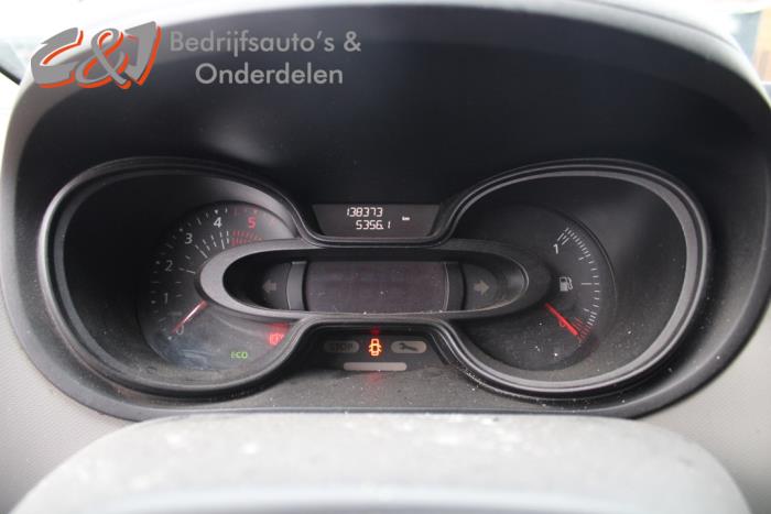 Renault Trafic Passenger 1.6 dCi 95 Sloopvoertuig (2018, Zilvergrijs)