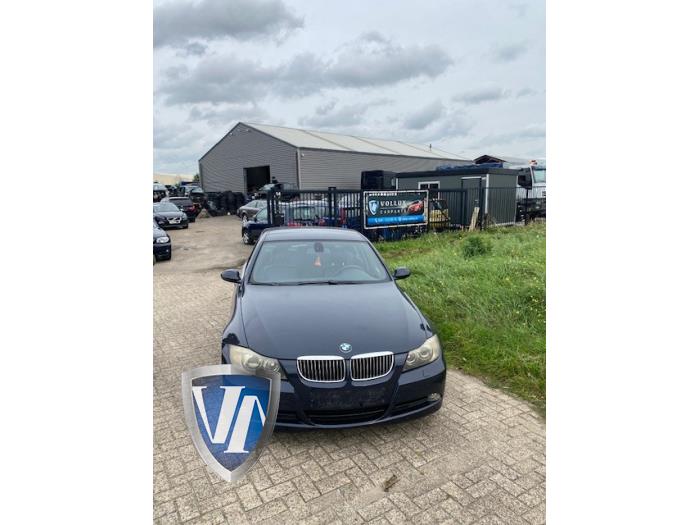 BMW 3 serie 325i 24V Sloopvoertuig (2005, Metallic, Blauw)