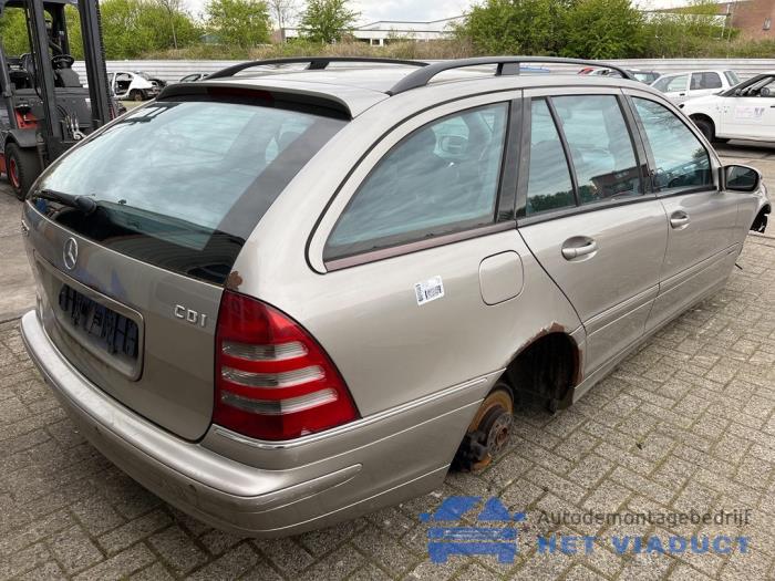 Mercedes C Combi 2.2 C-220 CDI 16V Sloopvoertuig (2003, Grijs)
