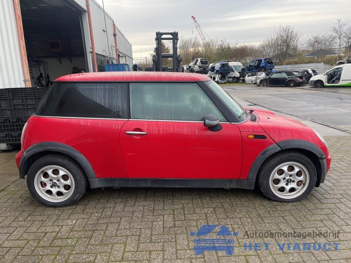 Mini Mini One/Cooper 1.6 16V One Sloopvoertuig (2002, Rood)