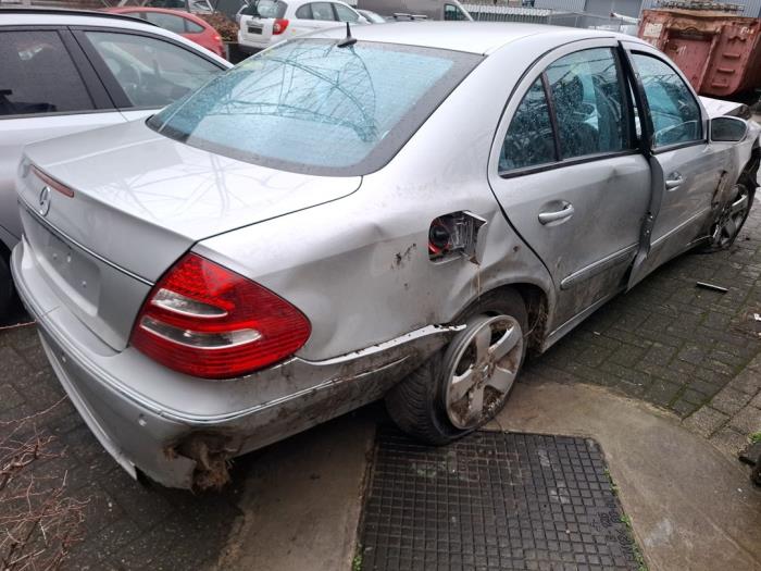 Mercedes E 2.2 E-220 CDI 16V Sloopvoertuig (2004)